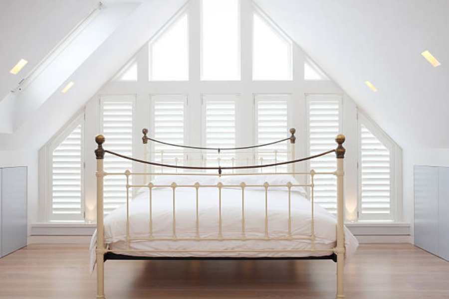 A Buying Guide for Beautiful Metal Beds