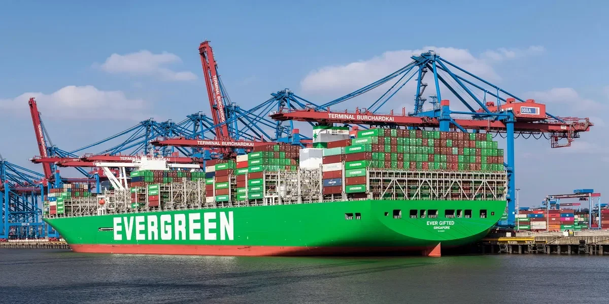 How To Develop a Logistics Risk Management Strategy