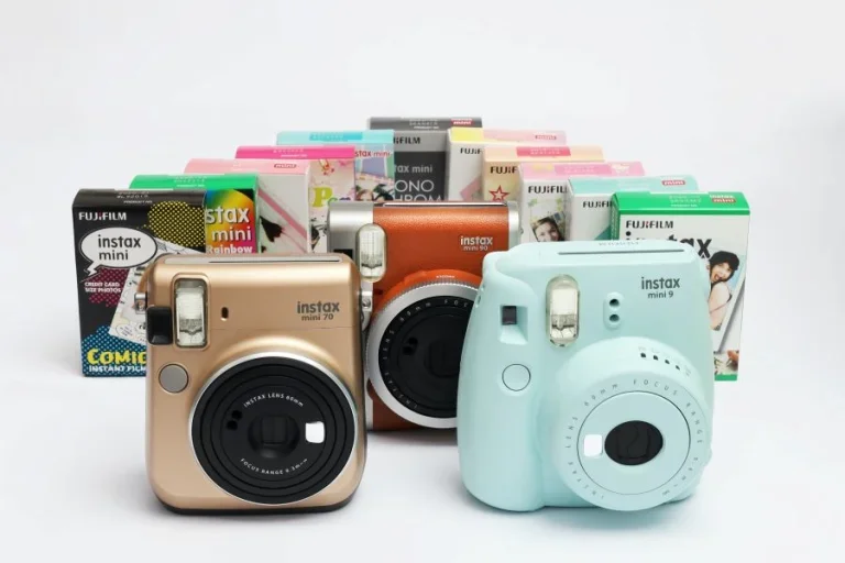 Everything You Need To Know About Selling Instant Cameras in 2023