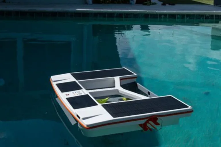 The Best Pool Skimmers in 2024