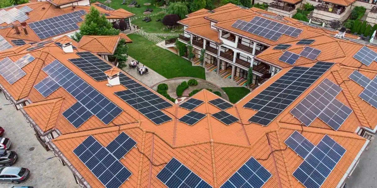 Rooftop Solar Mandate for EU Buildings Moves Forward With Parliament ...