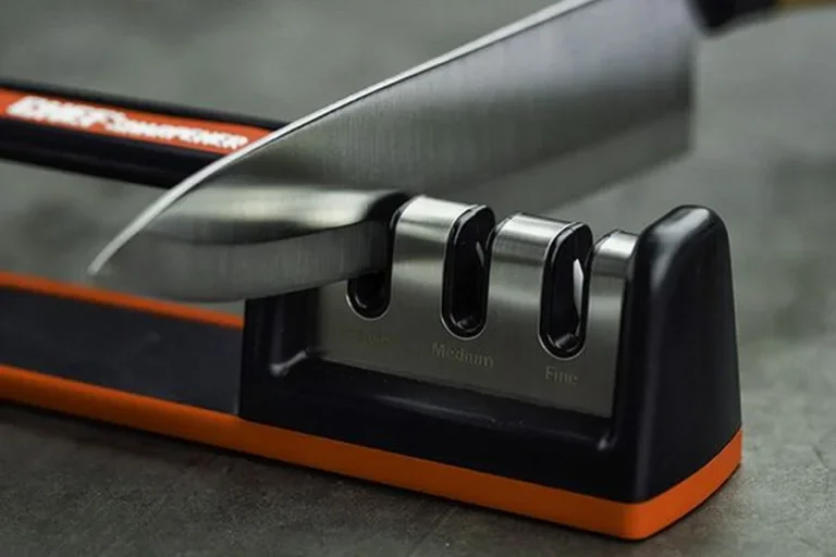 Selecting Top Knife Sharpeners in 2024: A Comprehensive Guide