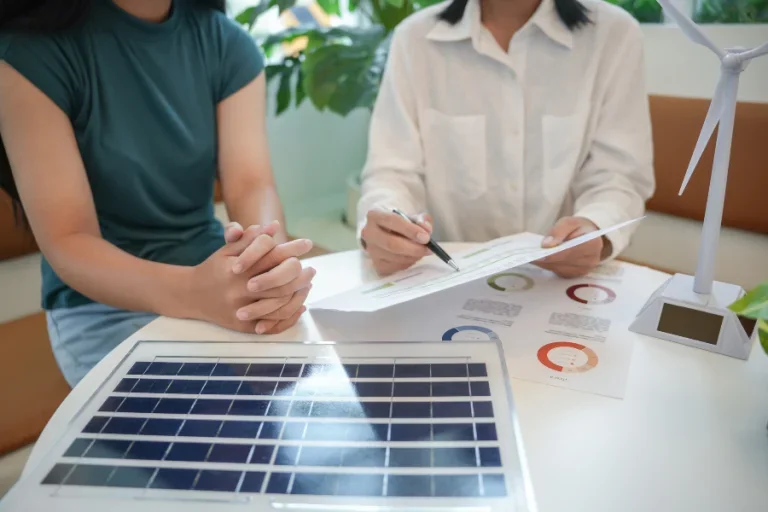 Flexible Solar Panels: Revolutionizing Renewable Energy