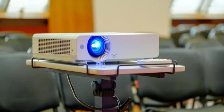 Review Analysis of Amazon’s Hottest Selling Projectors in the USA
