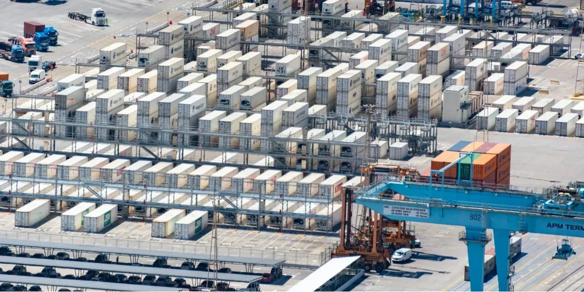 FTL & LTL 101: How To Make Use of Them for Efficient Shipping