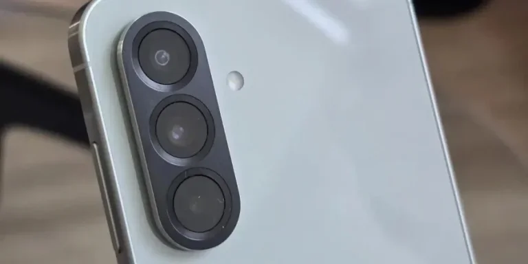 Samsung, Önemli Yükseltmeler ve 56W Hızlı Şarj ile Galaxy A45'yı Tanıttı