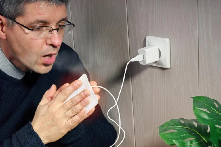 Selecting the Best Hand Warmers for 2025: A Guide to Key Types and Top ...