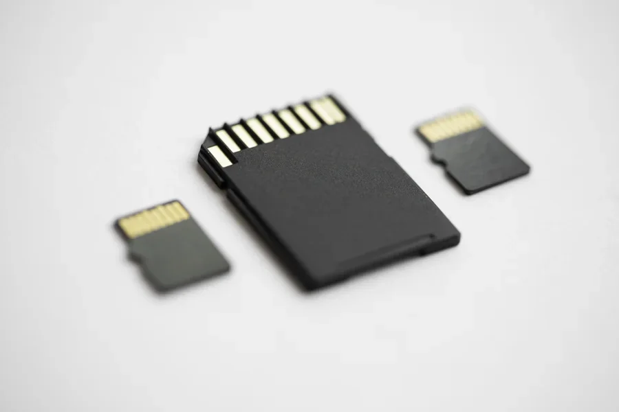 Почему выгодно использовать устройства для чтения SD-карт с iPhone