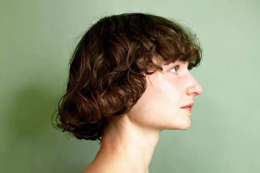 The Ultimate Guide to Modern Pageboy Haircuts: Tips, Styles & Selection