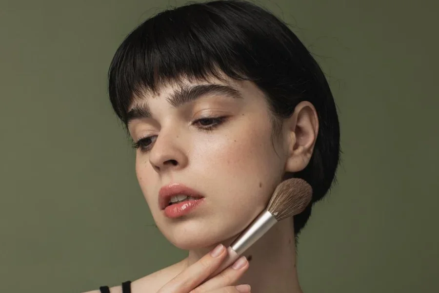 Bang Theory: Essential Guide to Fringe Hairstyles