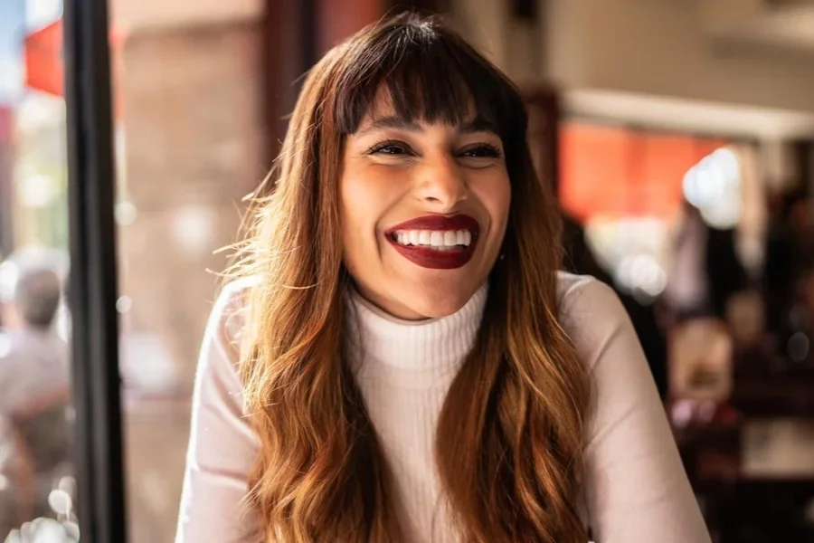 Bang Theory: Essential Guide to Fringe Hairstyles